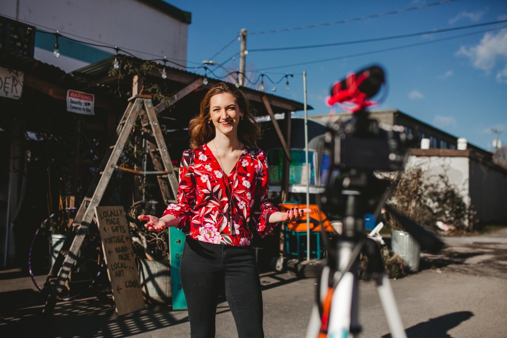 Meet Me – Ellen Meny